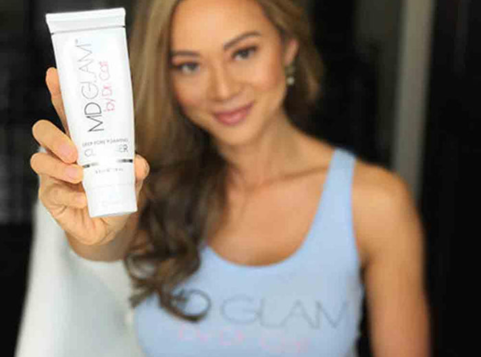 Achieve Skin Purification And Clarity While Moisturizing The Skin